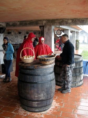 Ajdovska Jama - Podgrad - Krajevne skupnosti